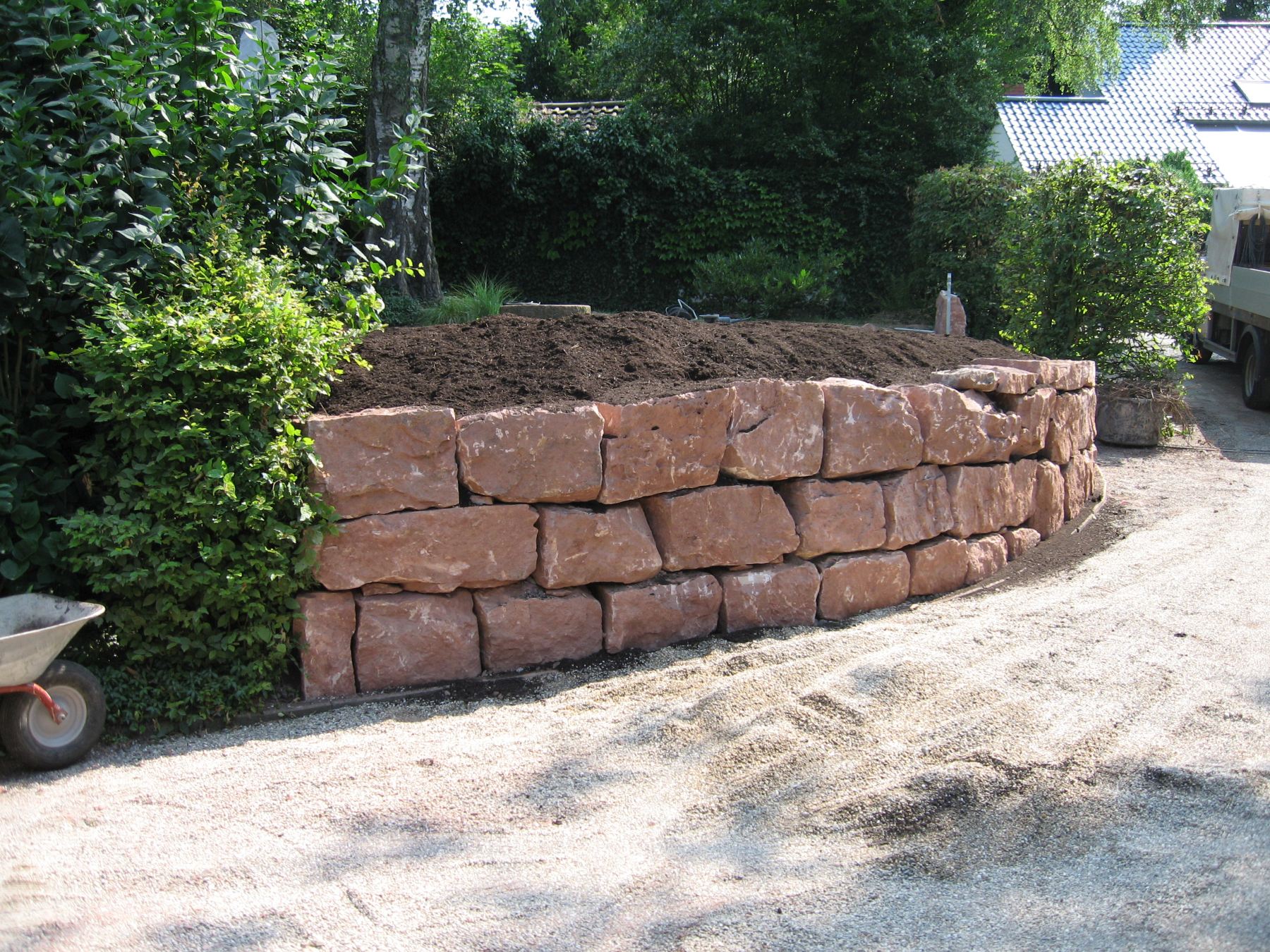 Baldauf Natursandsteine - Findlinge